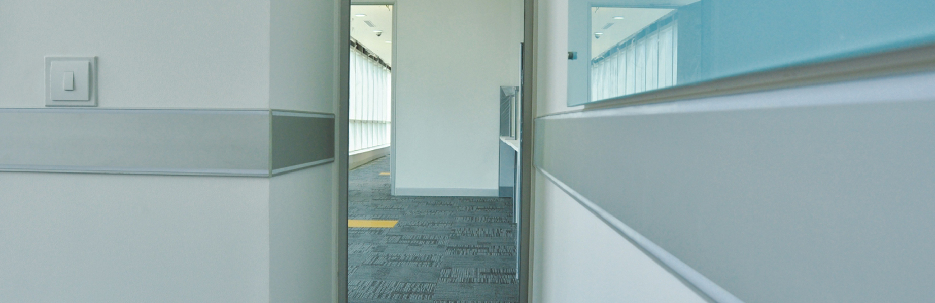 Bottomline - Chair Guard